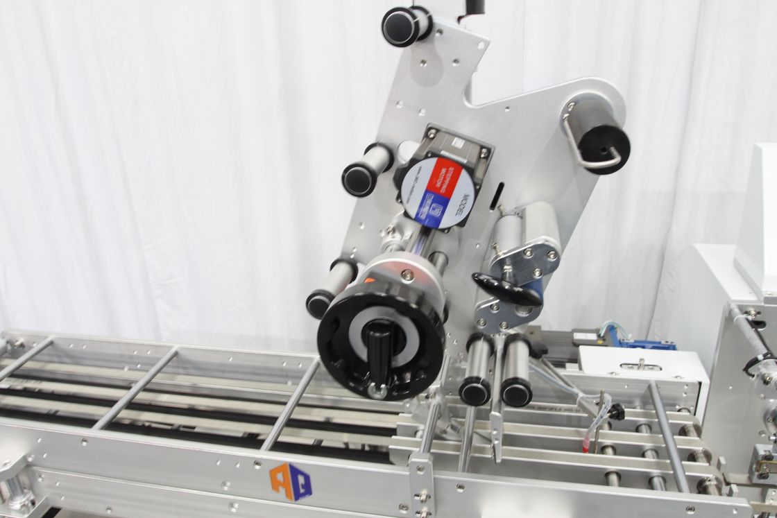 220 Volt Label Sealing Machine 35mm Max Length With Automatic Running Light