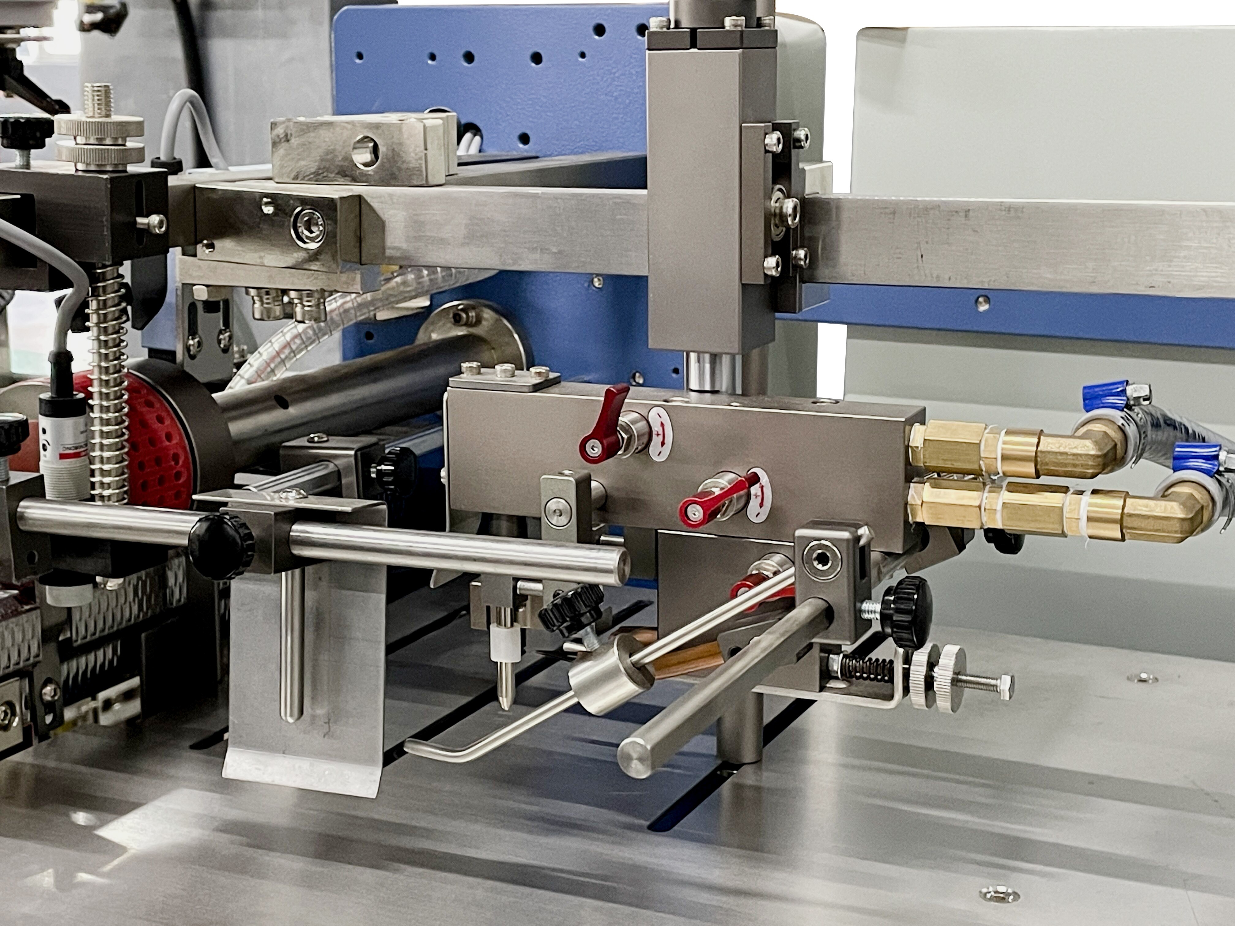 Paper Leaflets Folding Machine With Cross Paper Fold For Small Pharma ...